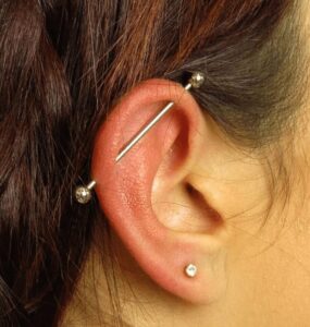 Tipos de Piercing en la Oreja: Una Guía Completa - Tattoo School Madrid