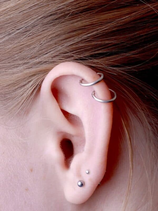 Tipos de Piercing en la Oreja: Una Guía Completa - Tattoo School Madrid
